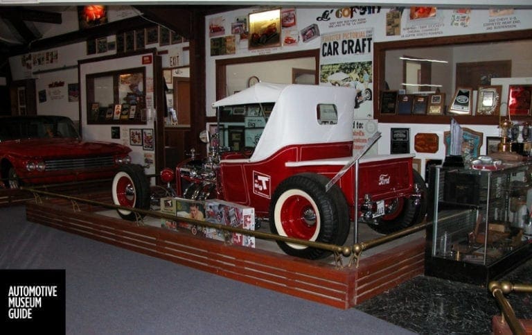 Memory Lane Classic Cars - Automotive Museum Guide